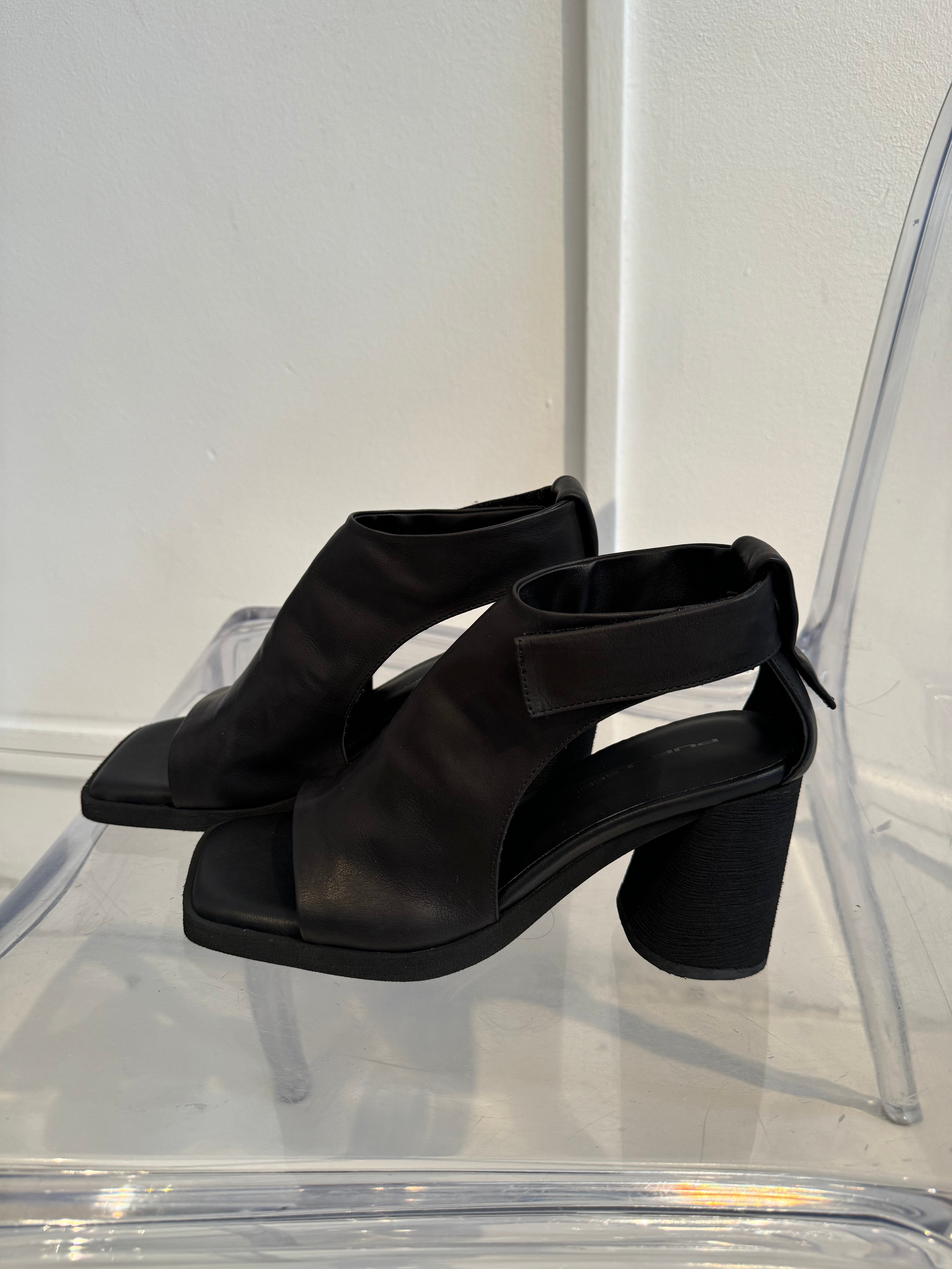 Puro Secret Shoes High Gloss – StoreRiele